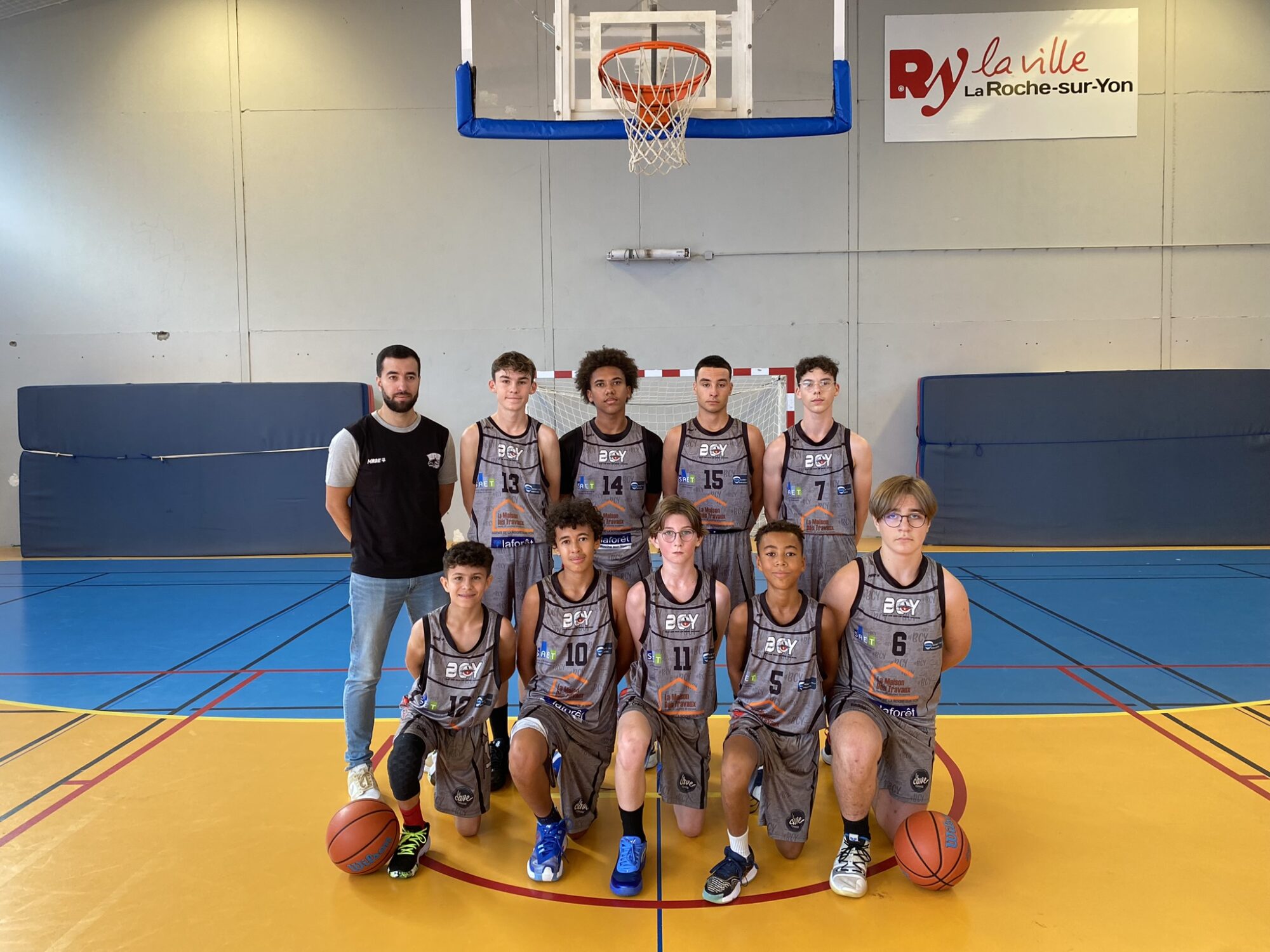 Les Jeunes - Basket Club Yonnais
